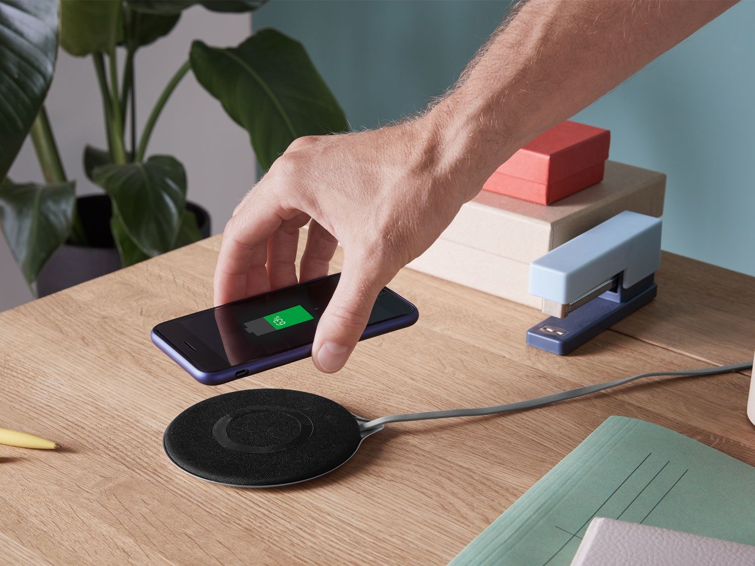 SILVERCREST® Bezdrátová QI nabíječka