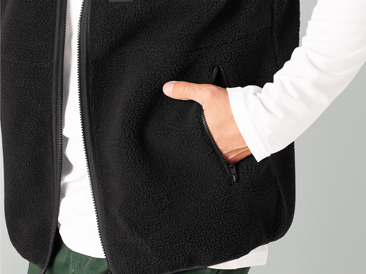 LIVERGY® Pánská plyšová vesta | Lidl.cz